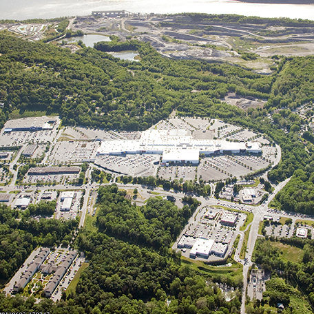 Poughkeepsie Galleria - Pyramid Management Group